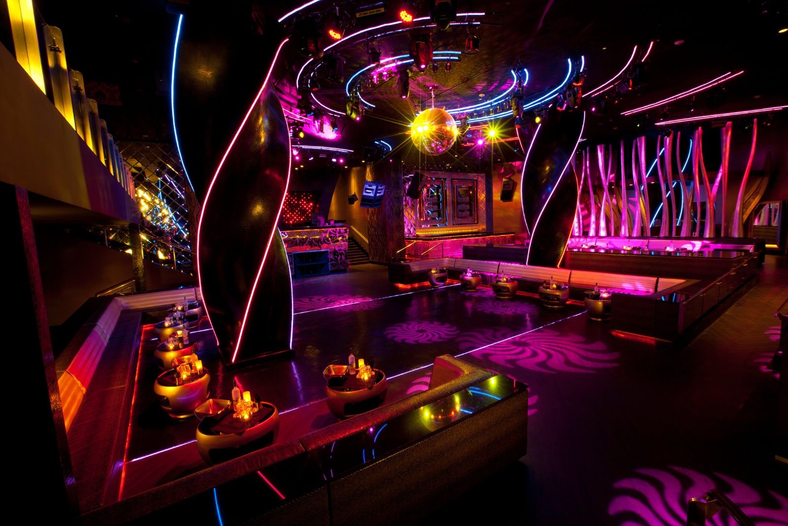 Oro Nightclub
